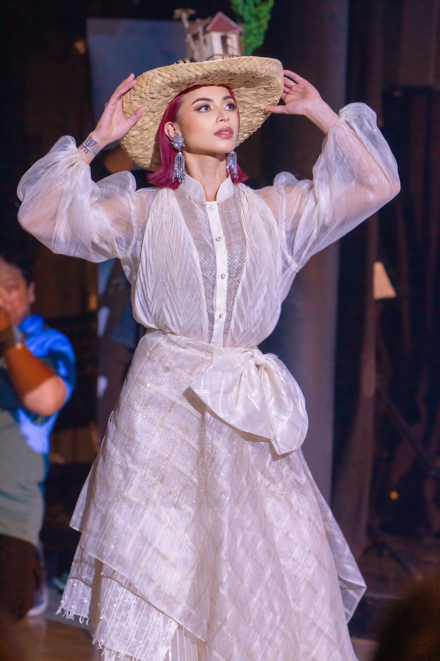 Happy Andrada Showcases Modern Filipiniana at Pinoy Playlist Music ...